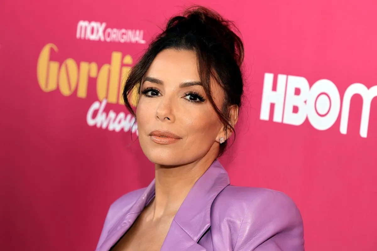 Apple TV+ annuncia la serie drammatica Land of Women con Eva Longoria ...